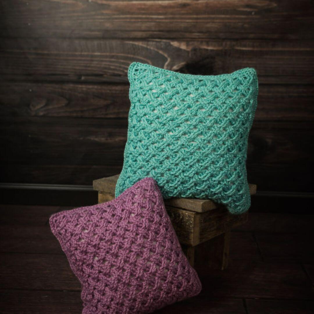 25 Easy Beginner Crochet Pillow Patterns